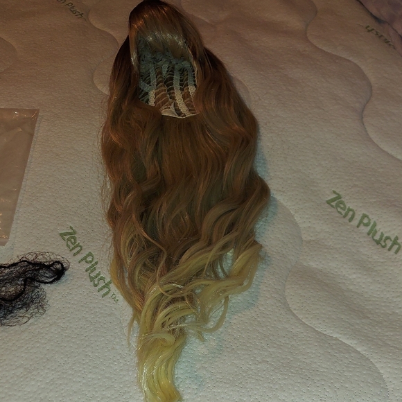 yuanzhou company | Hair | Dark Root Blonde Wig 28 Inch Bran New | Poshmark